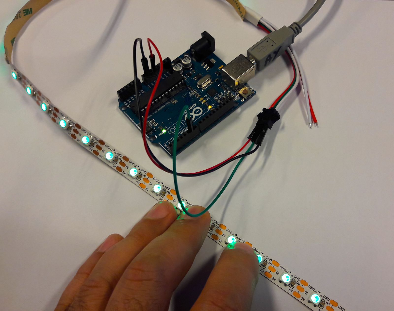 Rubans de led ludiques — Wikidebrouillard